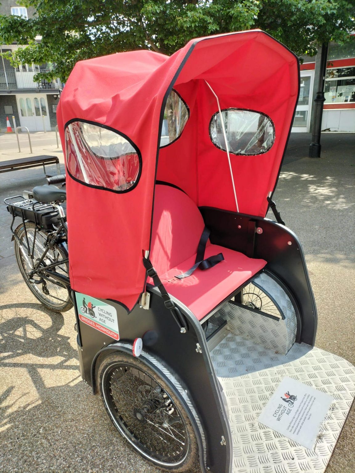 A Trip out on the Trishaw Bike! - Dormy Care
